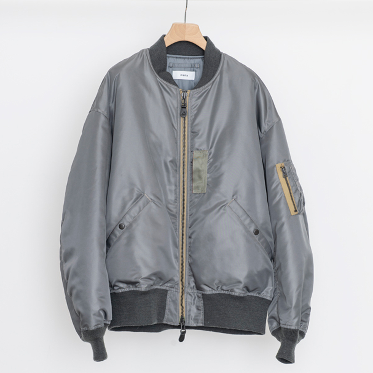 marka (マーカ) 新型のSHOE CUT JEANS BLACK | ヴェルテクスのコンテンツ